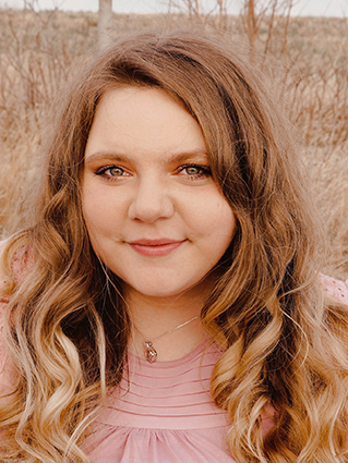 Riah Engel | Well-being Collective | Nebraska