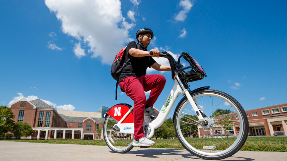 Biking on campus: Check out these 3 options for two-wheel travel | Well ...